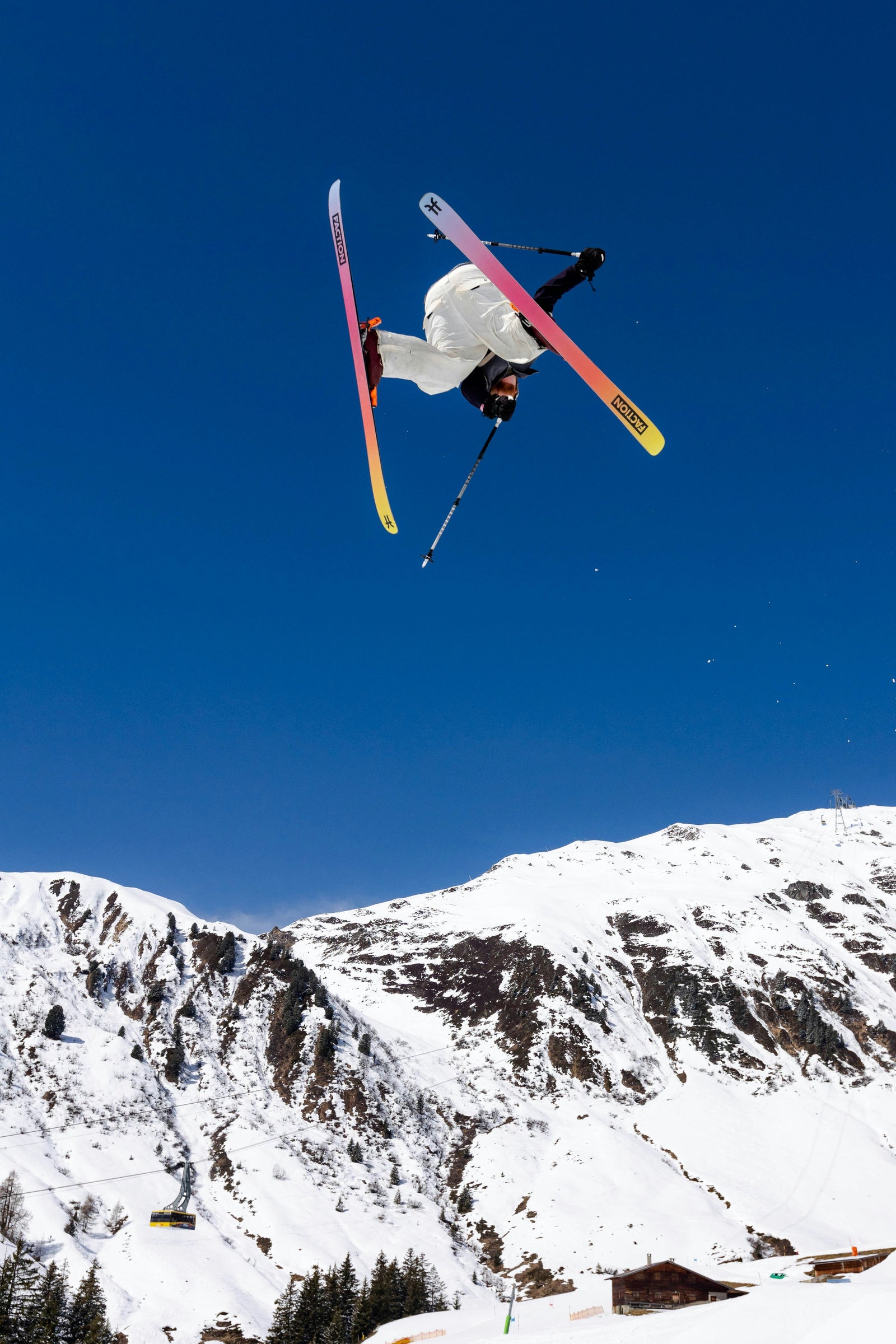 REVI // PERFORMANCE SKI/SNOWBOARD HELMETS